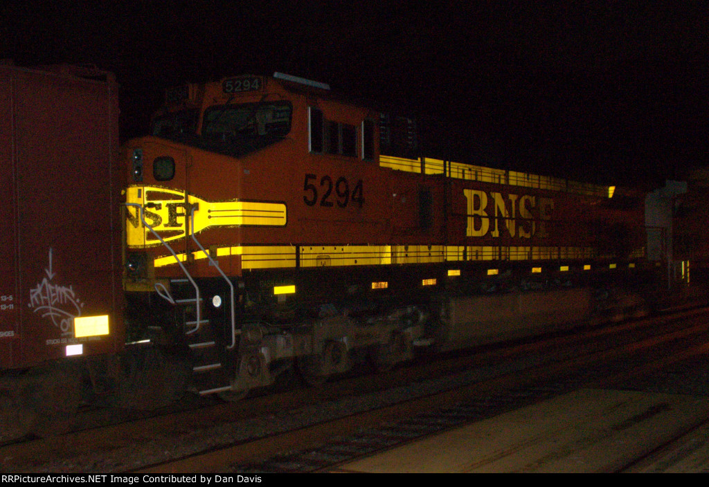 BNSF C44-9W 5294 trails on K040-07